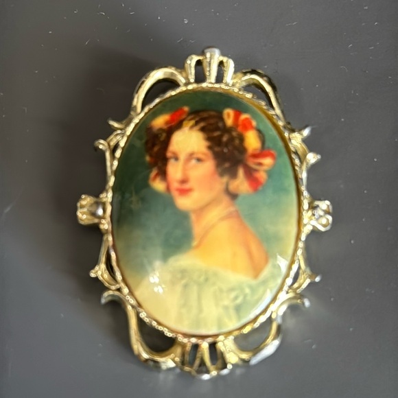 Gerry’s | Jewelry | Vintage Gerrys Victorian Lady Brooch Marked | Poshmark